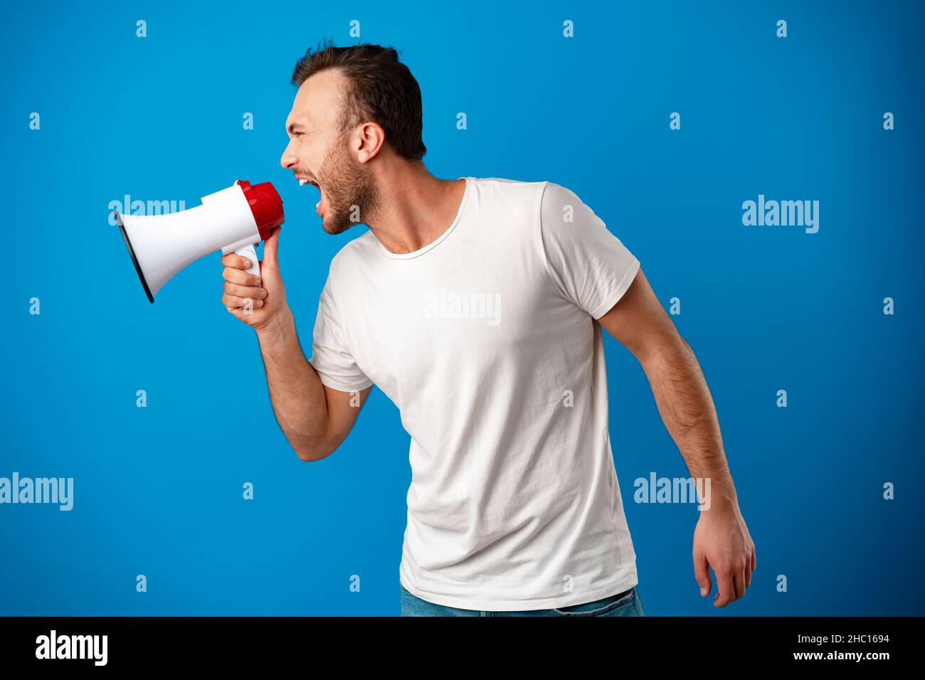 Announcement megaphone proclaim message hi-res stock photography and ...