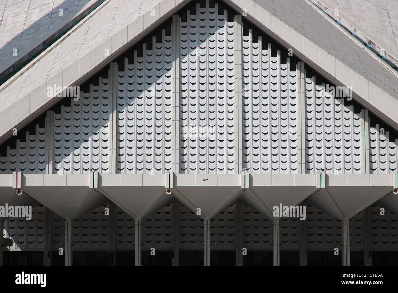 Faisal Mosque in Islamabad, Pakistan Stock Photo - Alamy