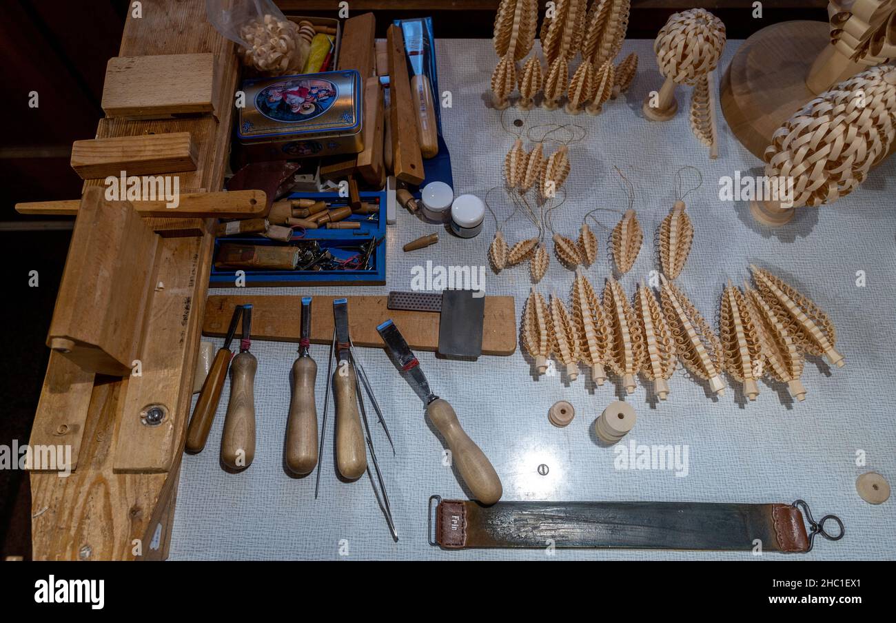 Pyramid chisels hi-res stock photography and images - Alamy