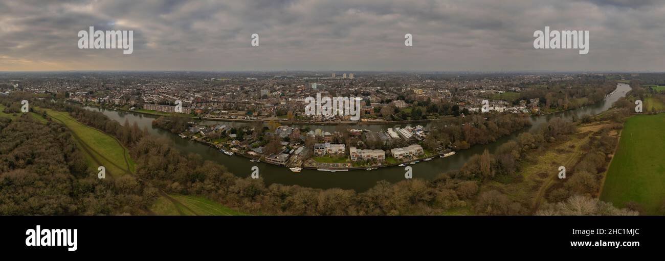 Eel pie island 2021 hi-res stock photography and images - Alamy