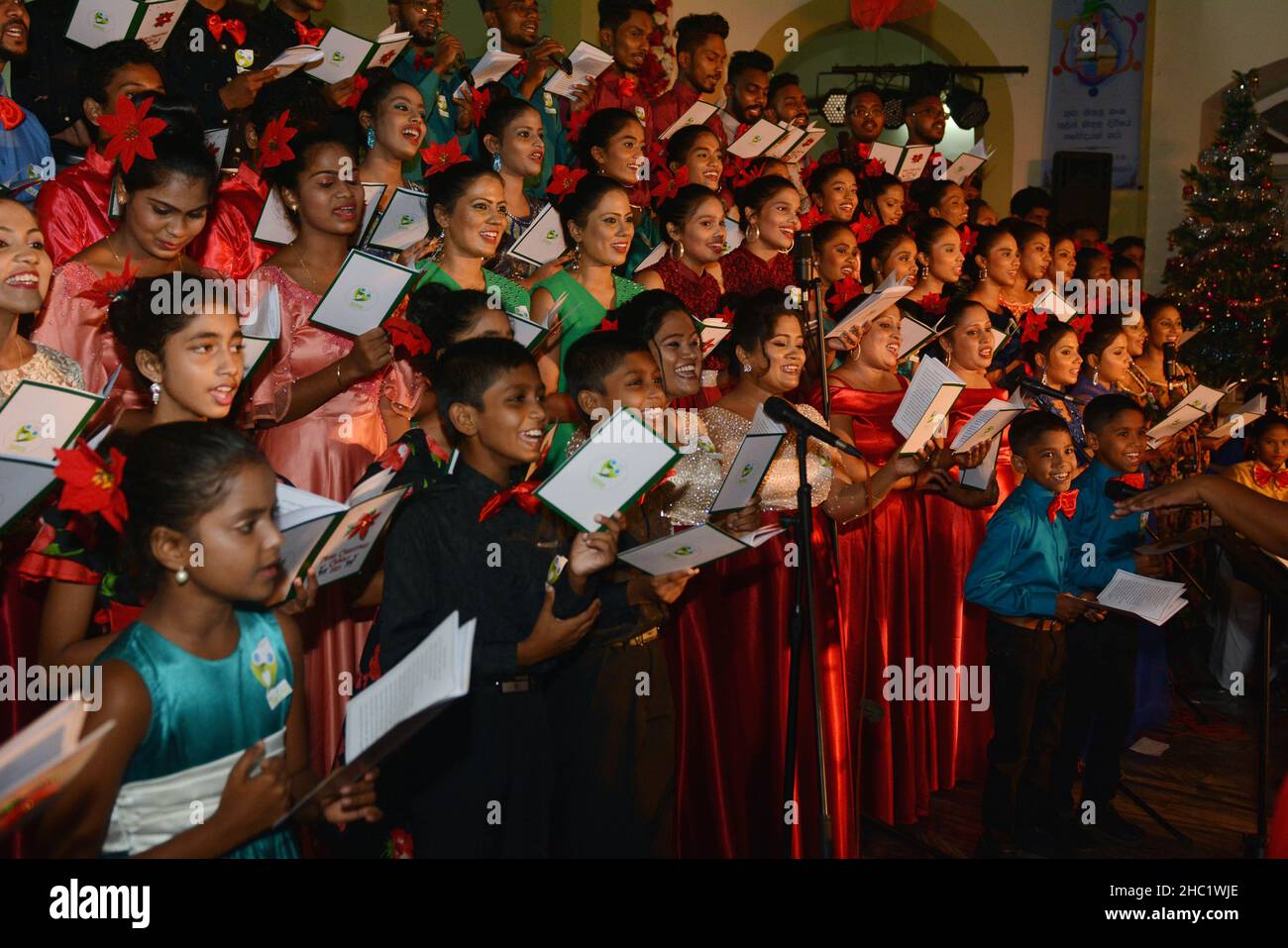Carol service hi-res stock photography and images - Alamy