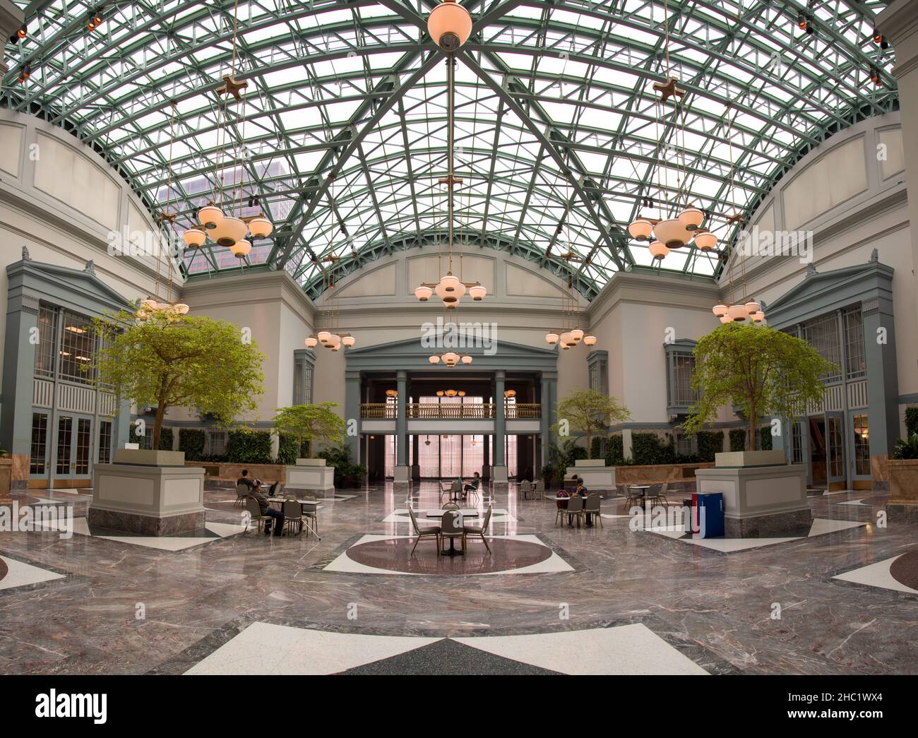 University of chicago library interior hi-res stock photography and ...