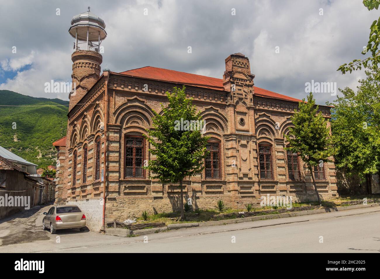 Omar Efendi mosque in Sheki, Azerbaijan Stock Photo - Alamy