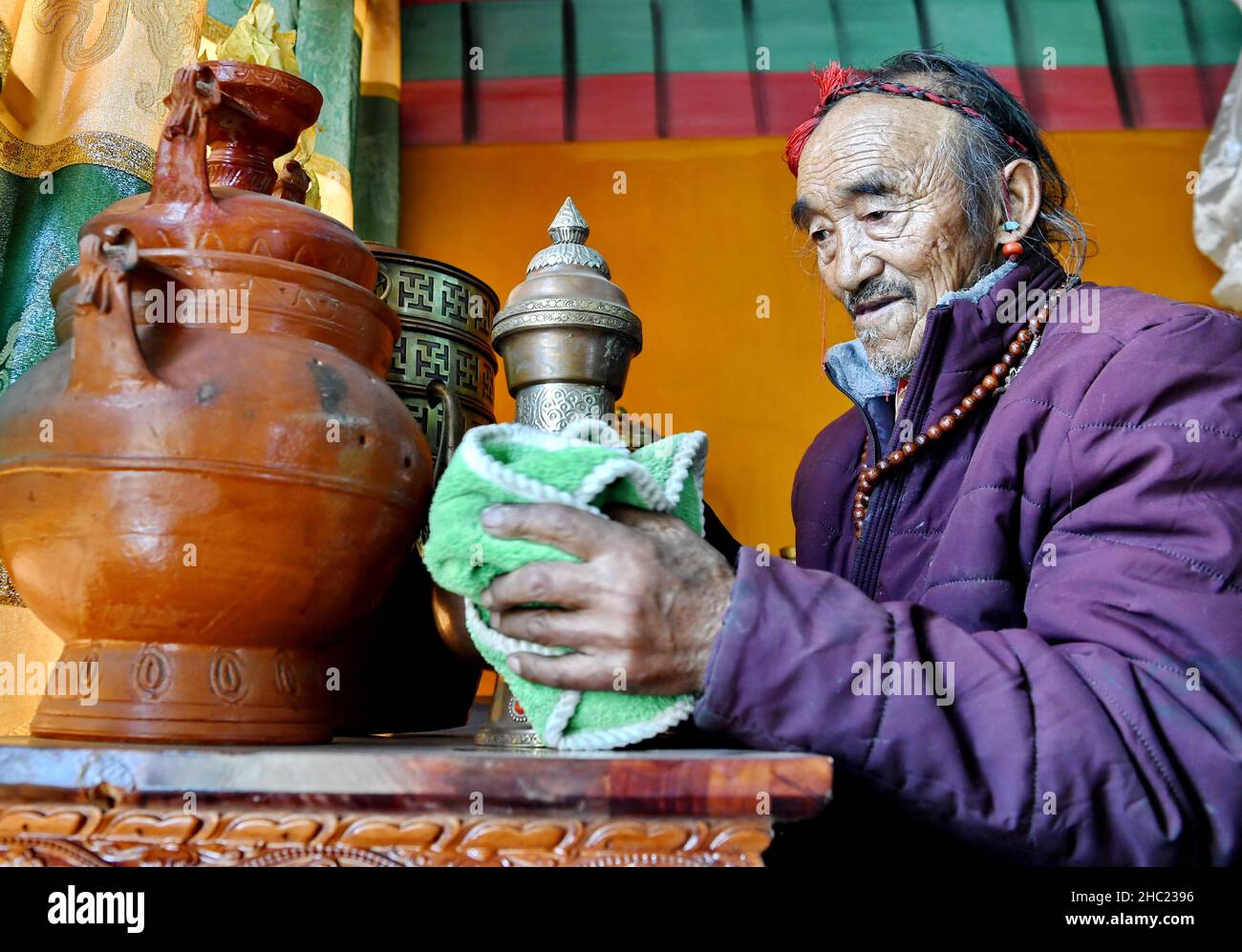 Lashing of slaves hi-res stock photography and images - Alamy