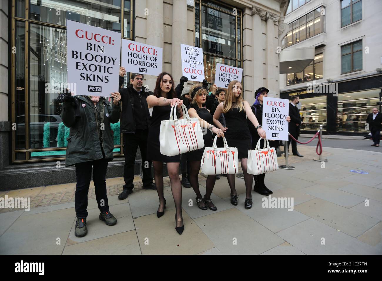 London, England, UK. 23rd Dec, 2021. PETA activists stage a protest ...