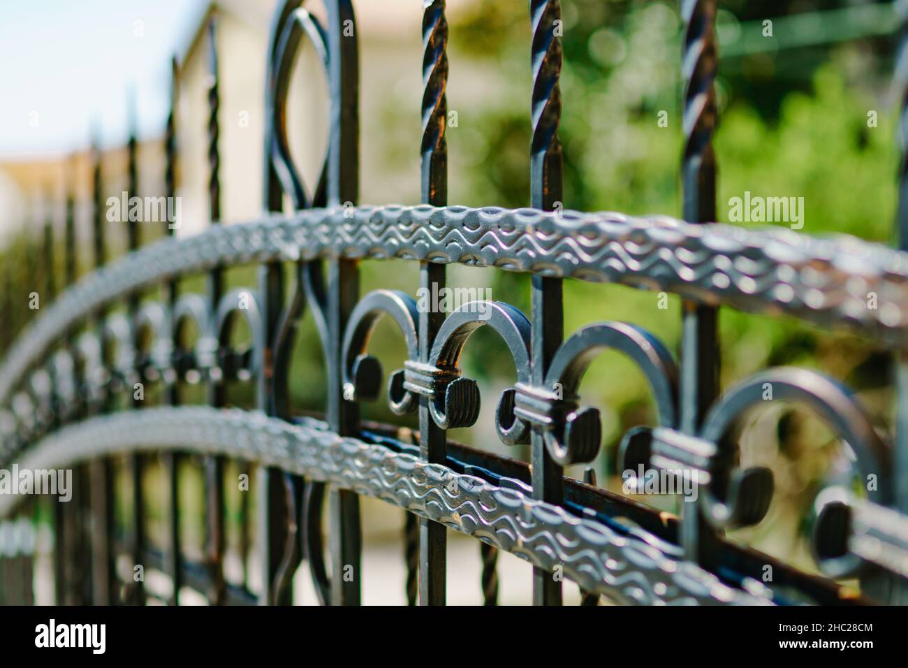 Metal gates close up hi-res stock photography and images - Alamy