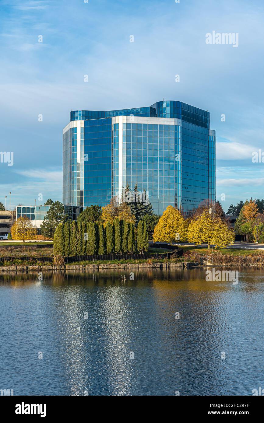 Business building near the pond in fall. Markham, Canada Stock Photo ...