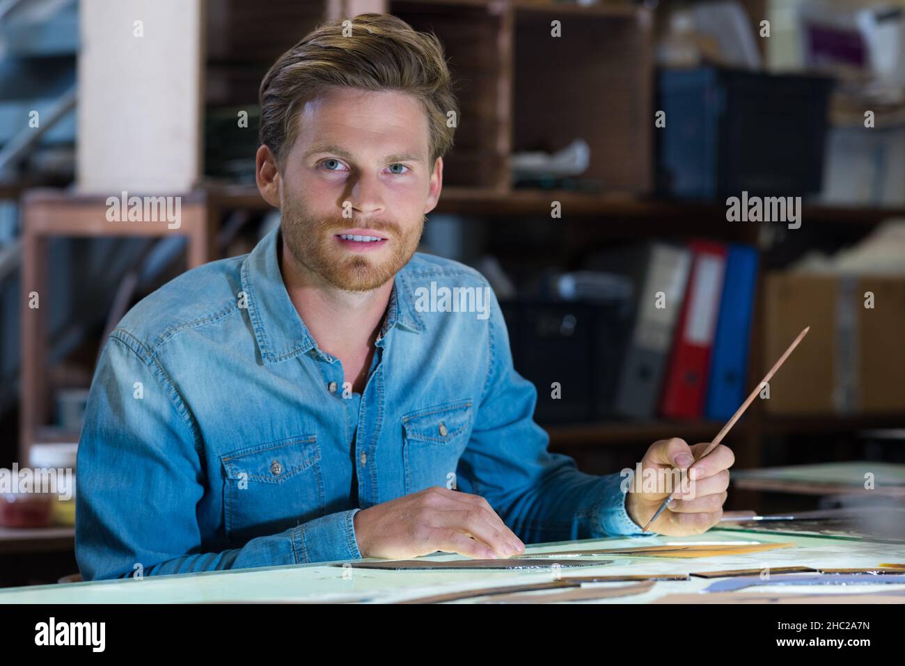 Underlit face hi-res stock photography and images - Alamy