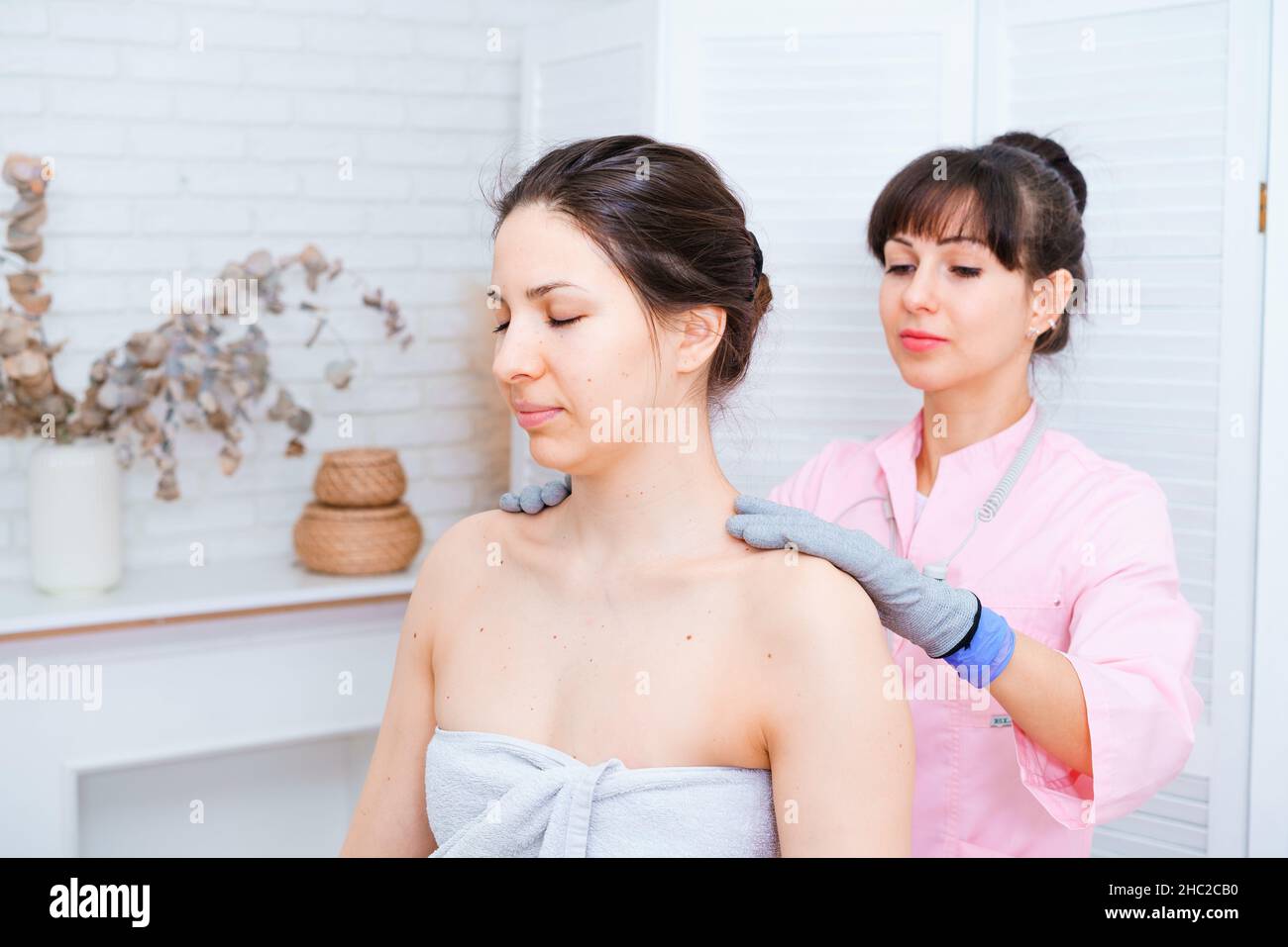 Micro-sensory electrical microcurrent biomassage procedure for ...