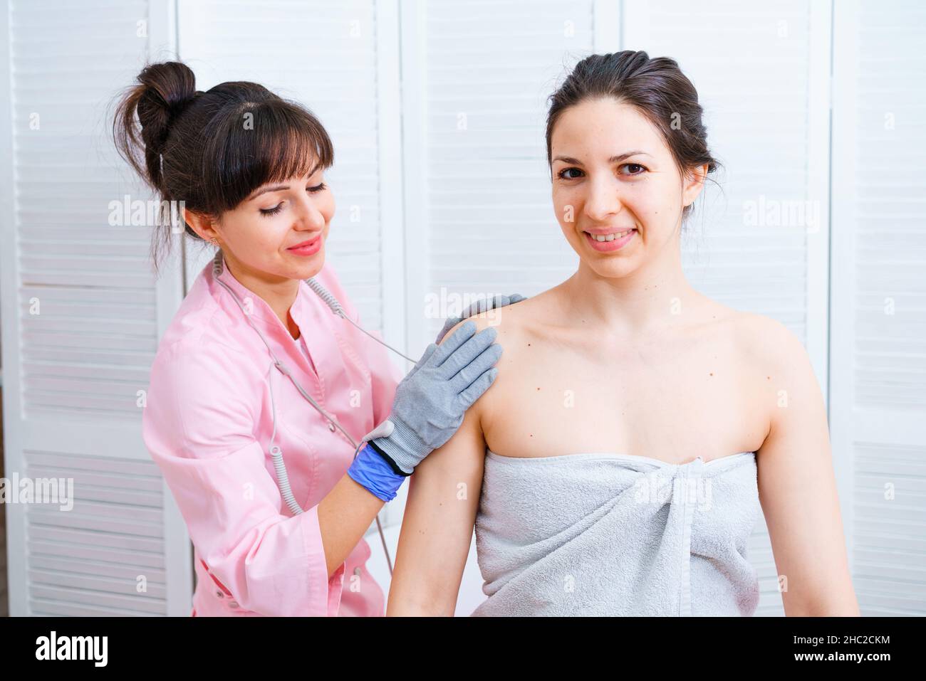 Micro-sensory electrical microcurrent biomassage procedure for ...