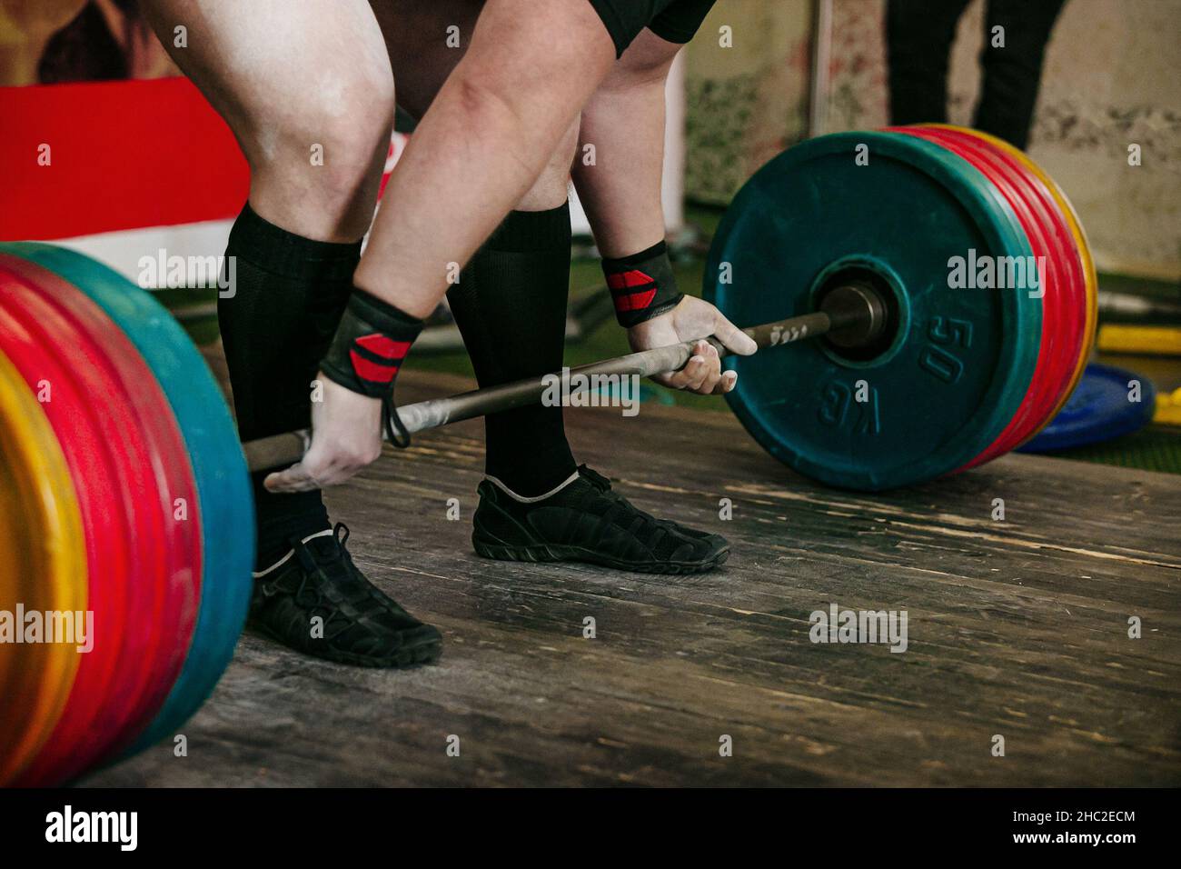 athlete exercise deadlift barbell weighing 300 kg Stock Photo - Alamy