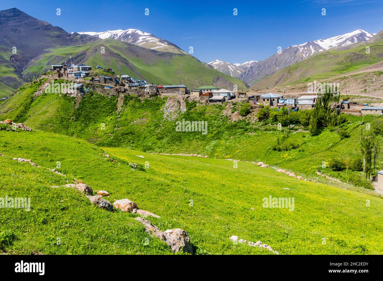 Khinalig village hi-res stock photography and images - Alamy