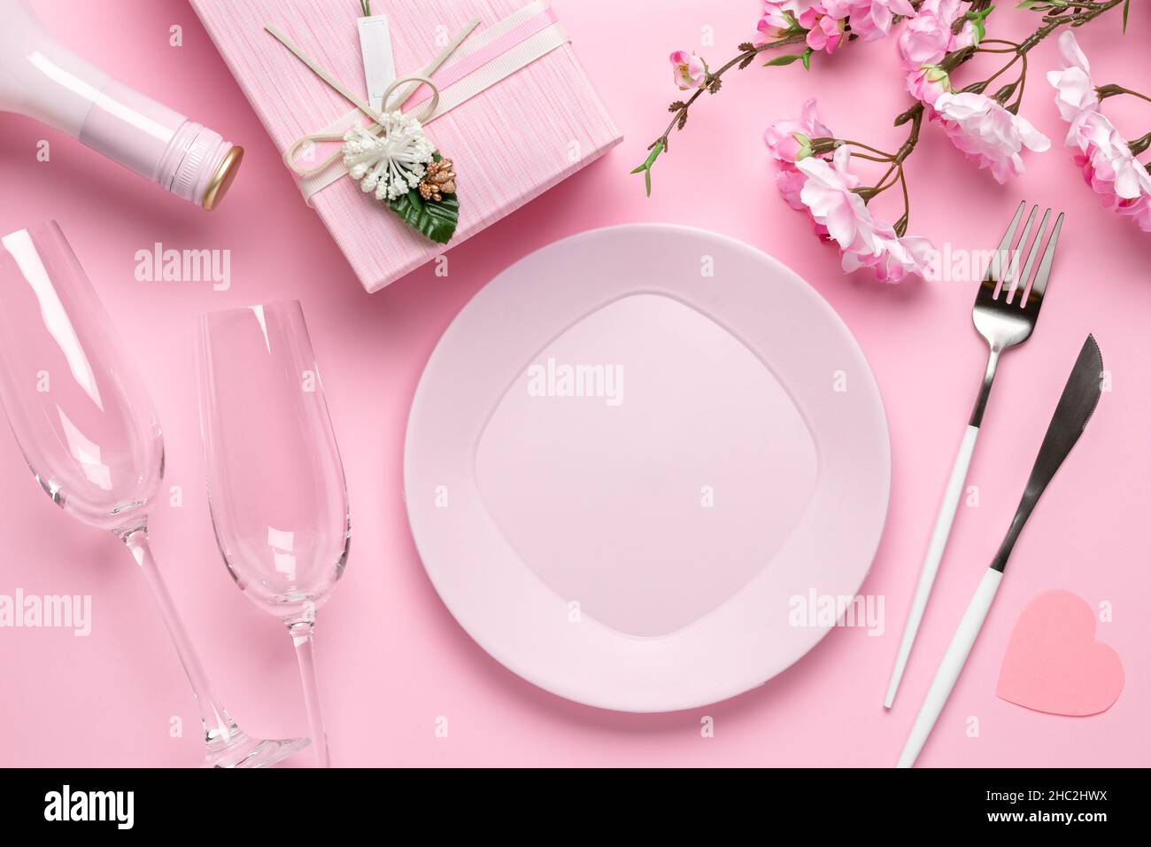 Romantic dinner, table setting on Valentine's Day. Dating concept, love ...