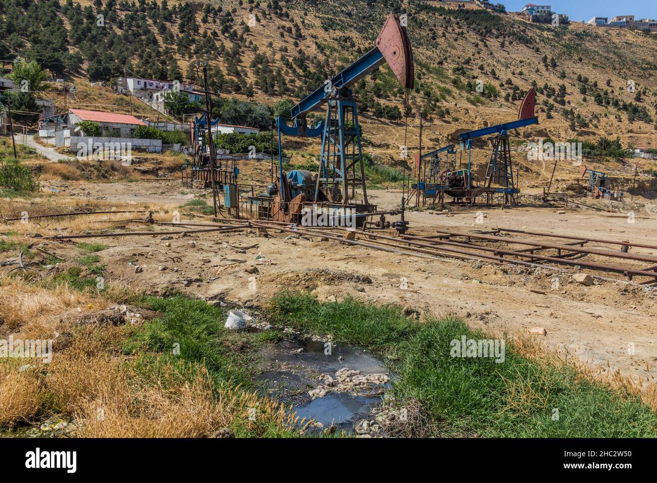 Derricks in oil well in hi-res stock photography and images - Alamy