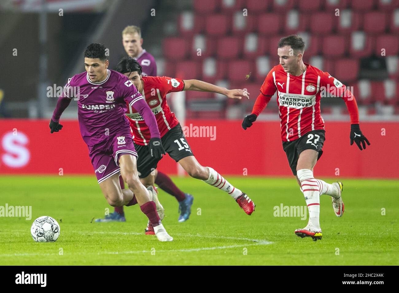 Eindhoven, Netherlands. 23rd Dec, 2021. EINDHOVEN, Philips Stadium, 23 ...
