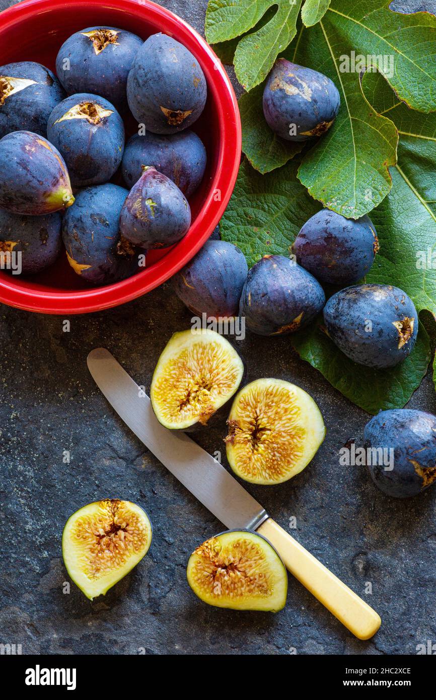 Fig bounty hi-res stock photography and images - Alamy