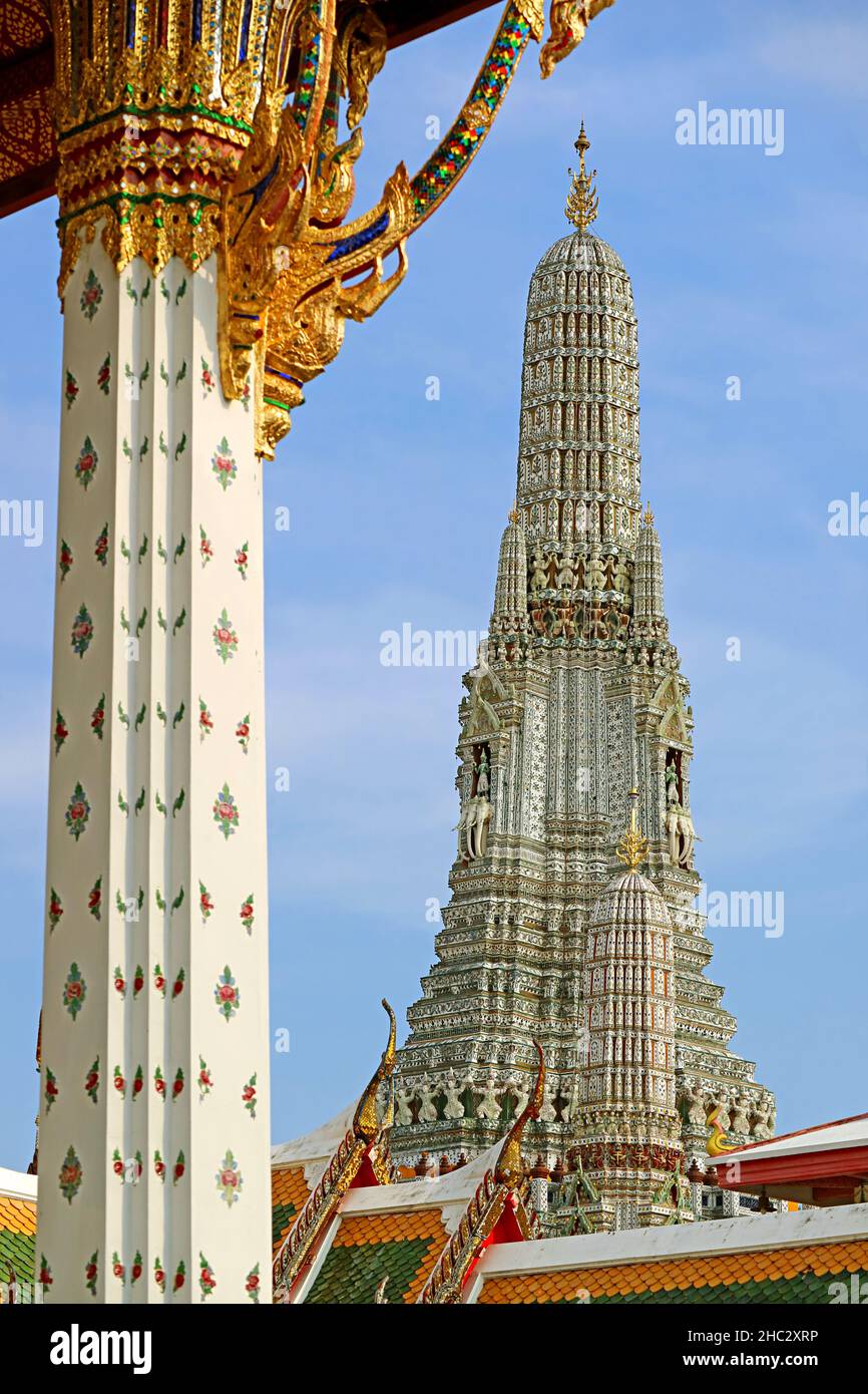 The Iconic Phra Prang Central Spire as Seen from the Ordination Hall ...