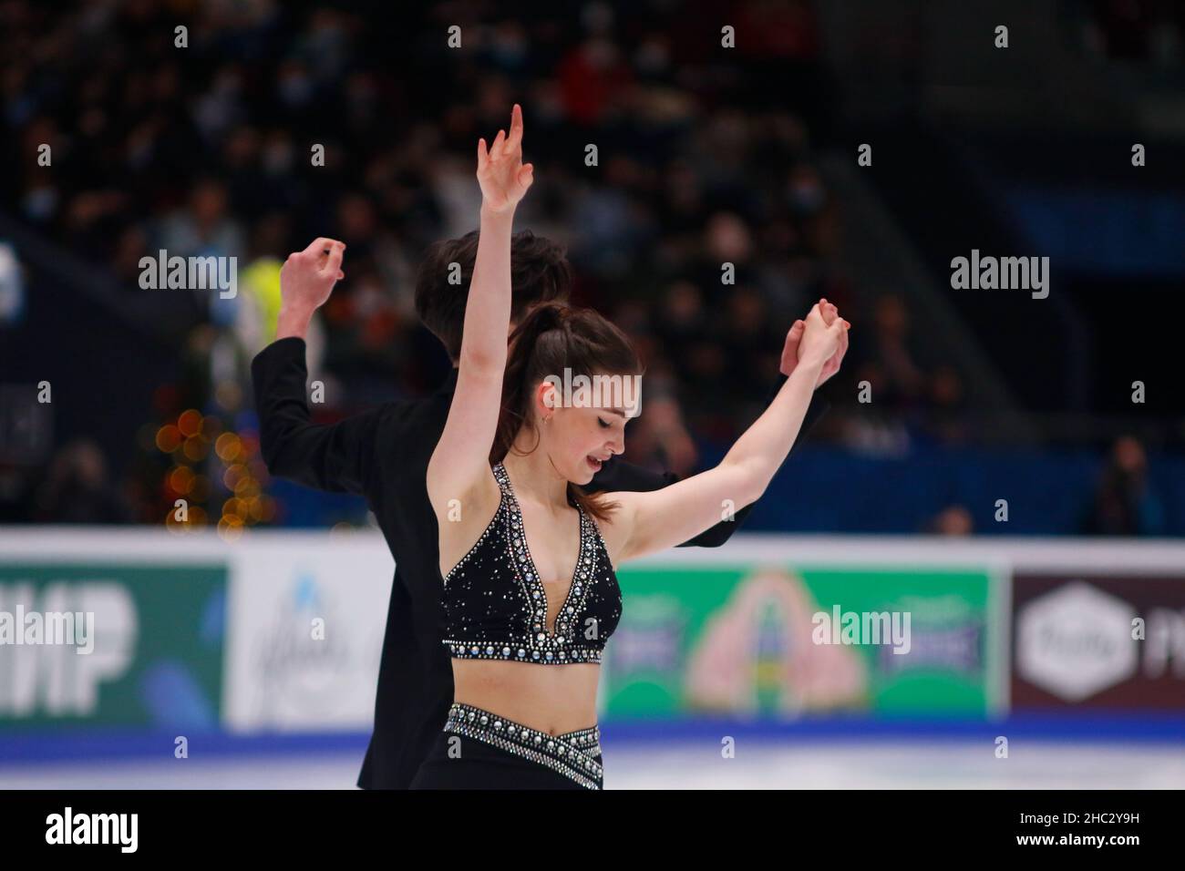Vlada Pavlenina and Alexander Aleksanyan of Russia competes in the ...