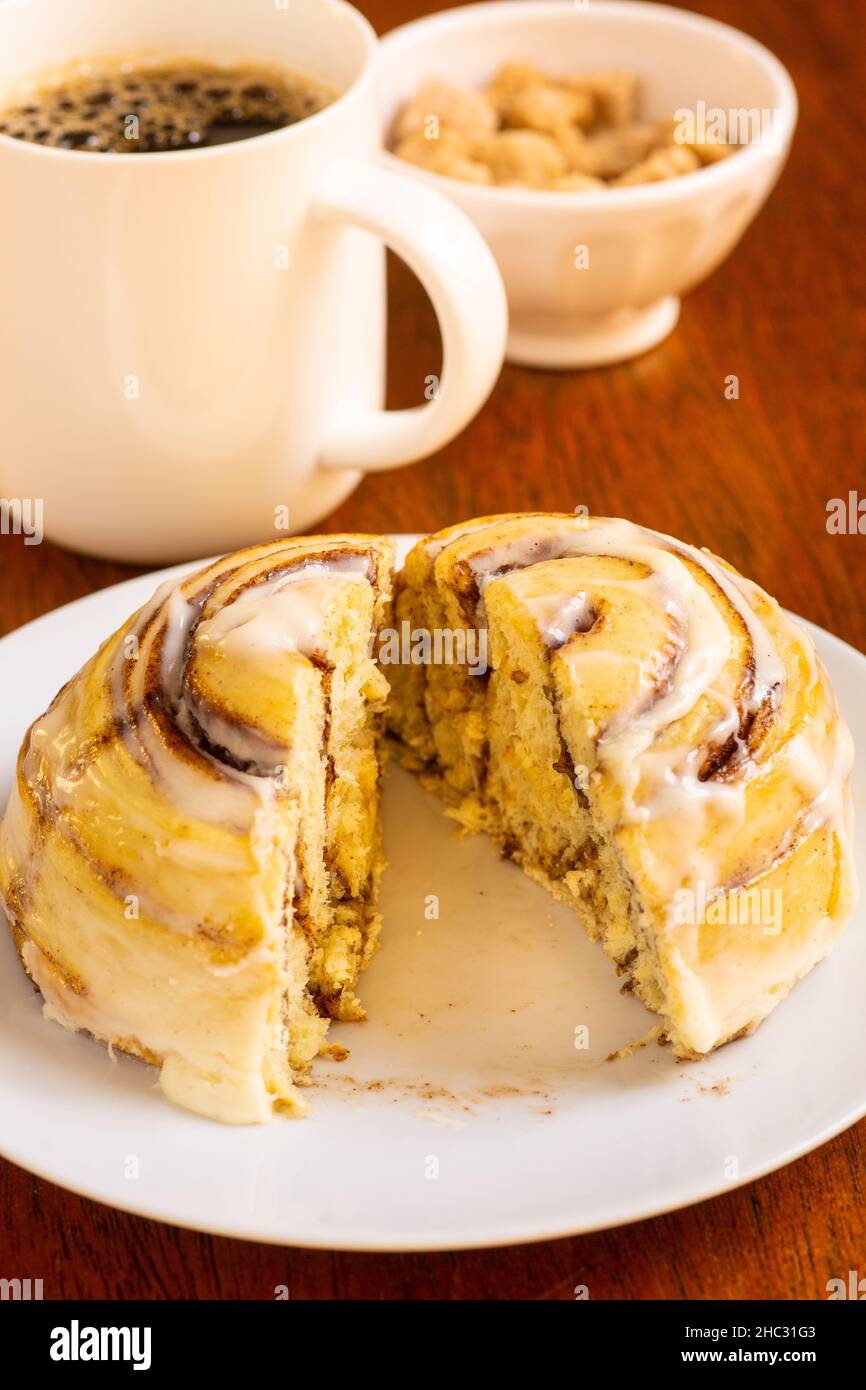 Yucon Gold cinnamon roll, Scarlett Begonia, Santa Barbara, California ...