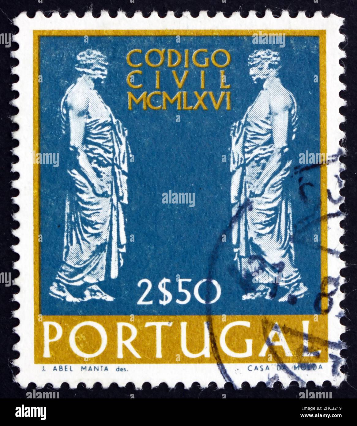 PORTUGAL - CIRCA 1967: a stamp printed in the Portugal shows Statues of ...