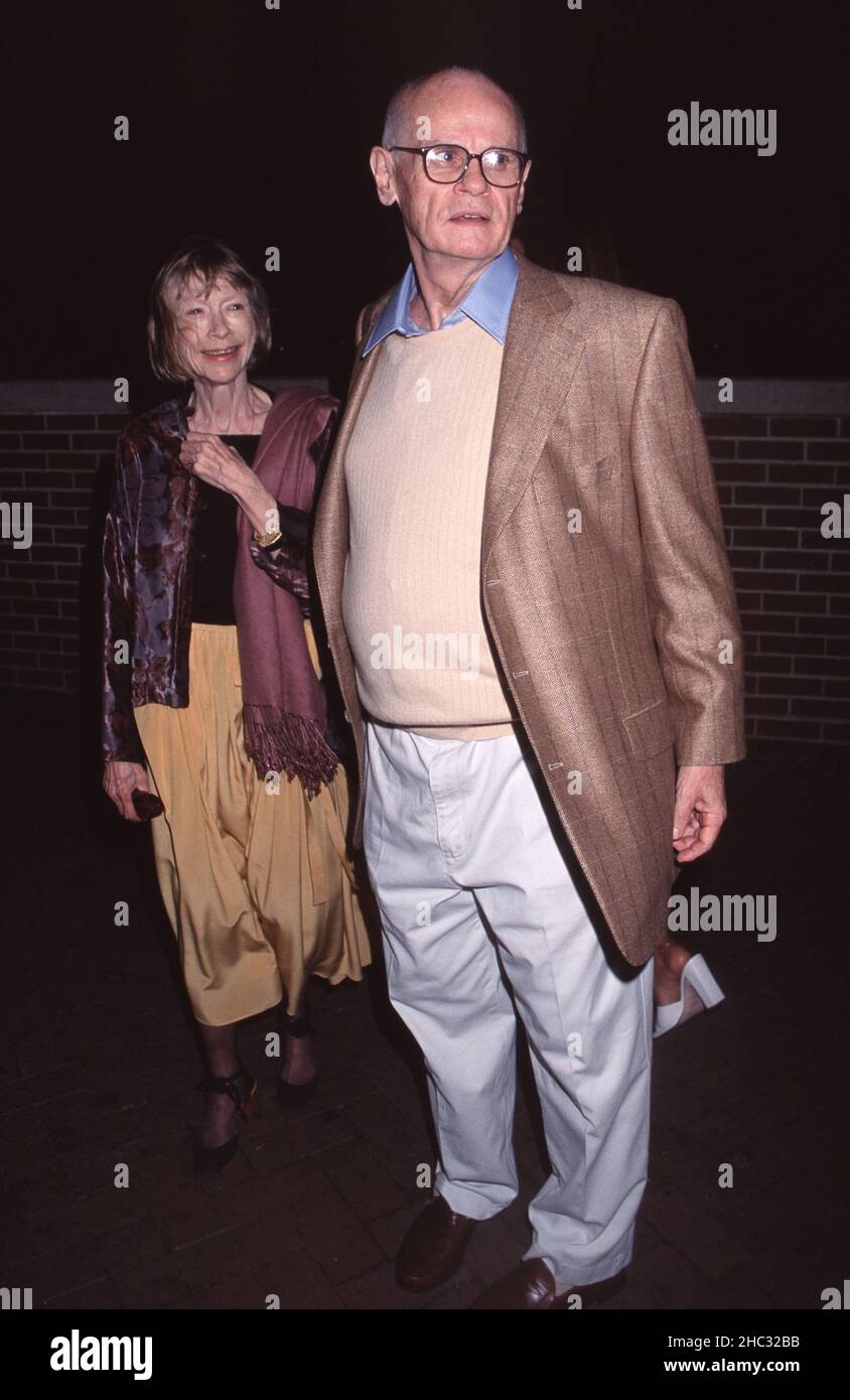 **FILE PHOTO** Joan Didion Has Passed Away. Joan Didion and John ...