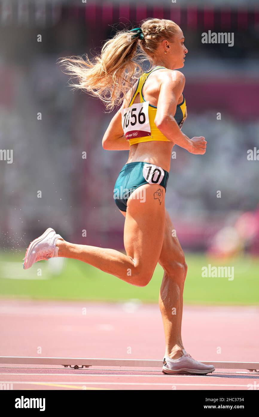 Genevieve Gregson Participating In The 3000 Meters Steeplechase At The 2020 Tokyo Olympics Stock