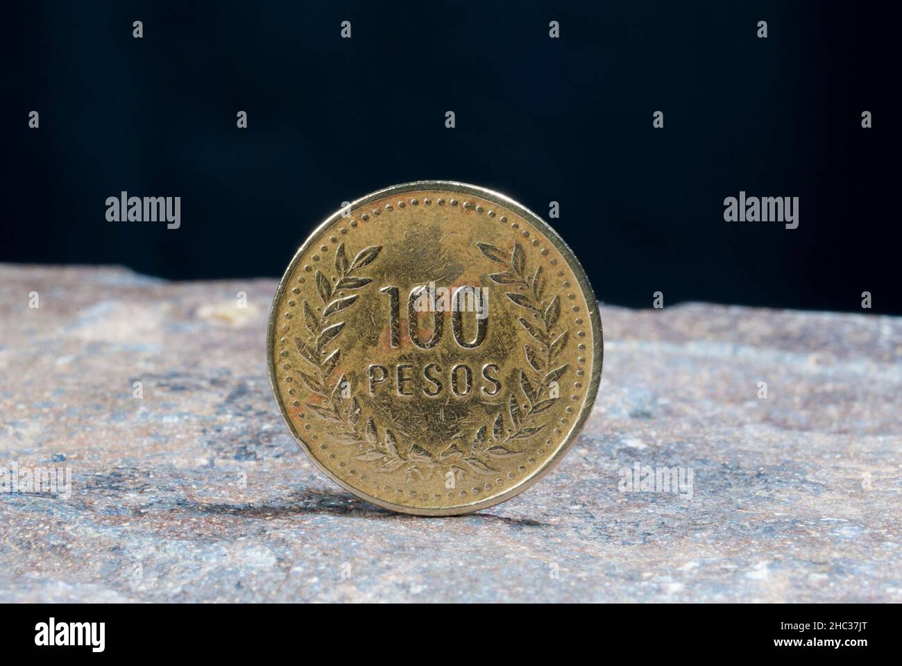 Colombian coin 100 pesos of 1993. Detail of currency from South America ...
