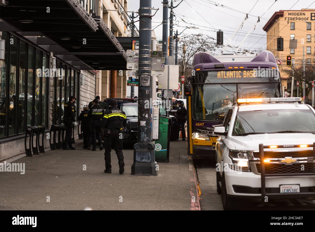 Seattle, USA. 23st Dec, 2021. Mid-day Police in the International ...