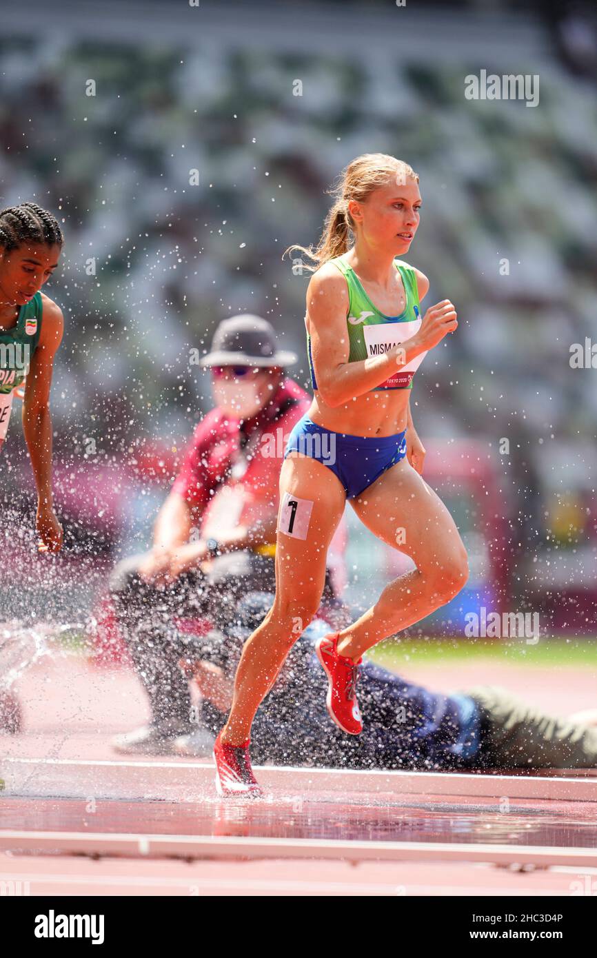Marusa Mismas-Zrimsek participating in the 3000 meters steeplechase at ...