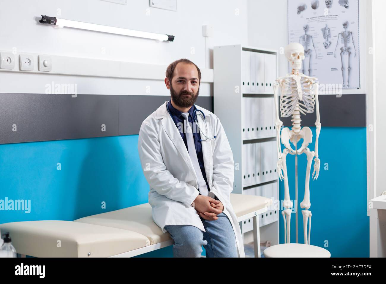 Doctor smile start medical consultation hi-res stock photography and ...