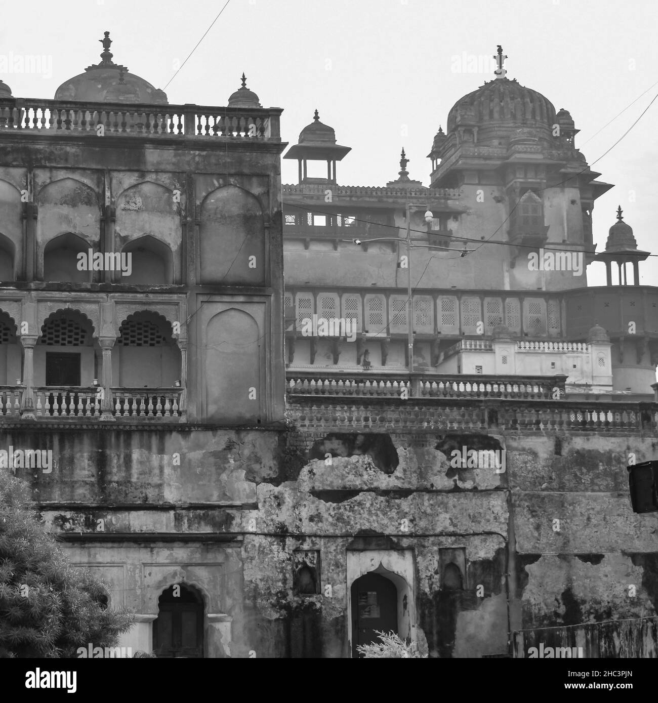 Jahangir Mahal (Orchha Fort) in Orchha, Madhya Pradesh, India, Jahangir ...