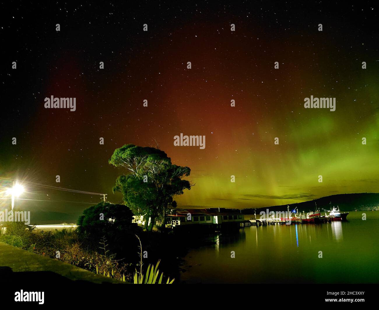 Aurora Australis aka the southern lights in Australia Stock Photo - Alamy