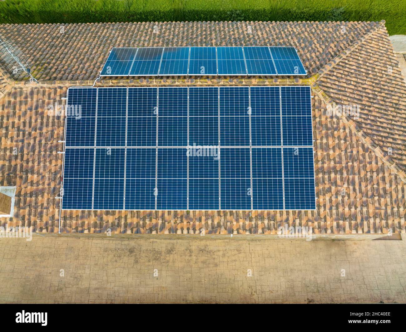 Overhead view of solar panels installed on the roof Stock Photo - Alamy