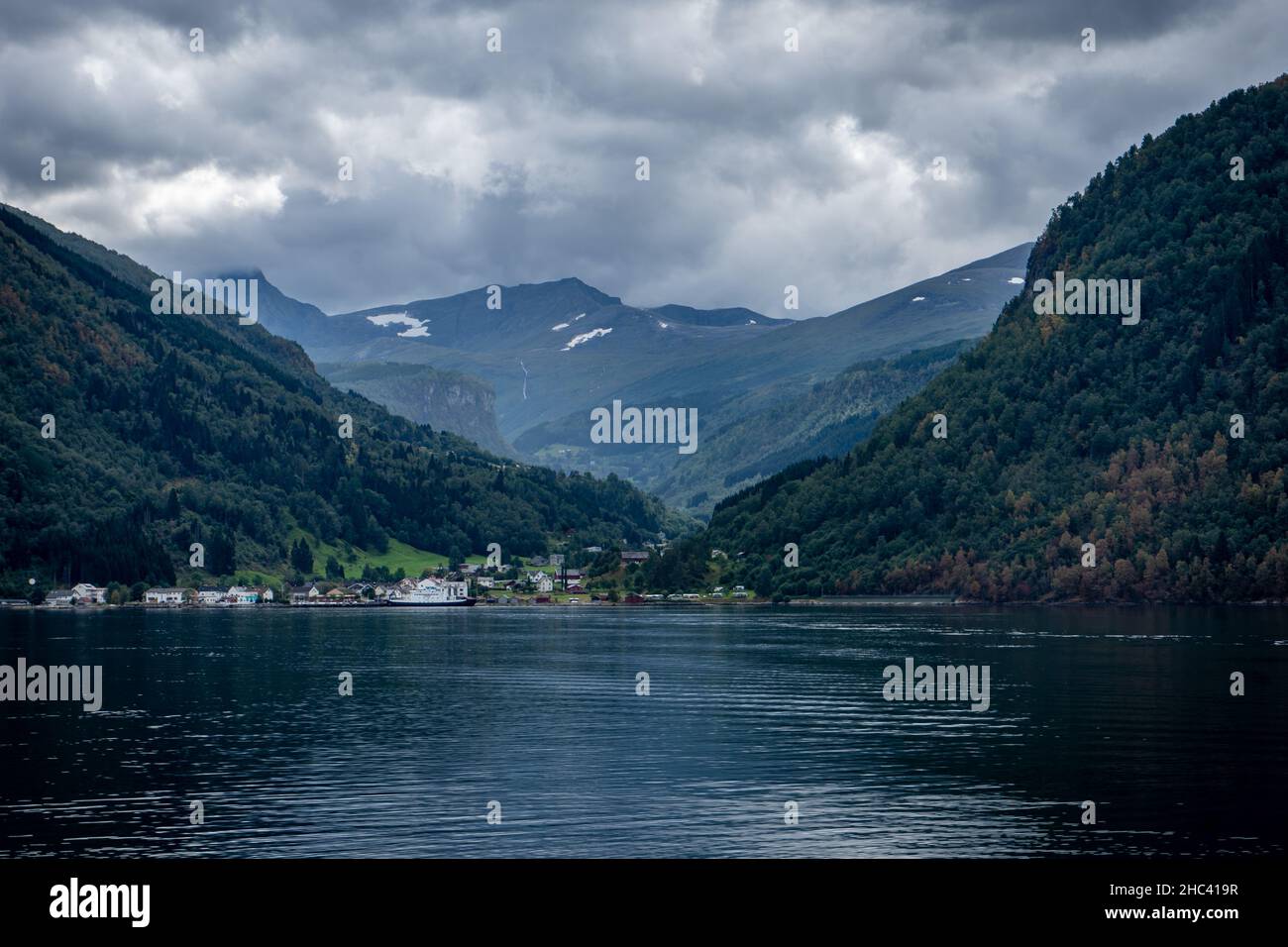 Eidsdal lake hi-res stock photography and images - Alamy