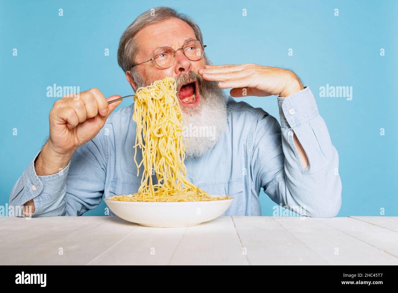 Pasta man studio hi-res stock photography and images - Alamy