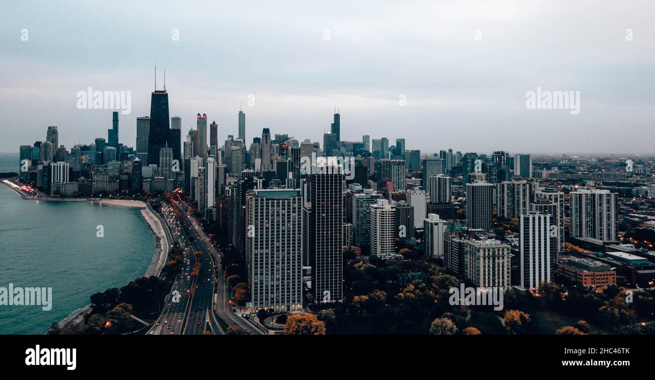 Chicago urban nature hi-res stock photography and images - Alamy