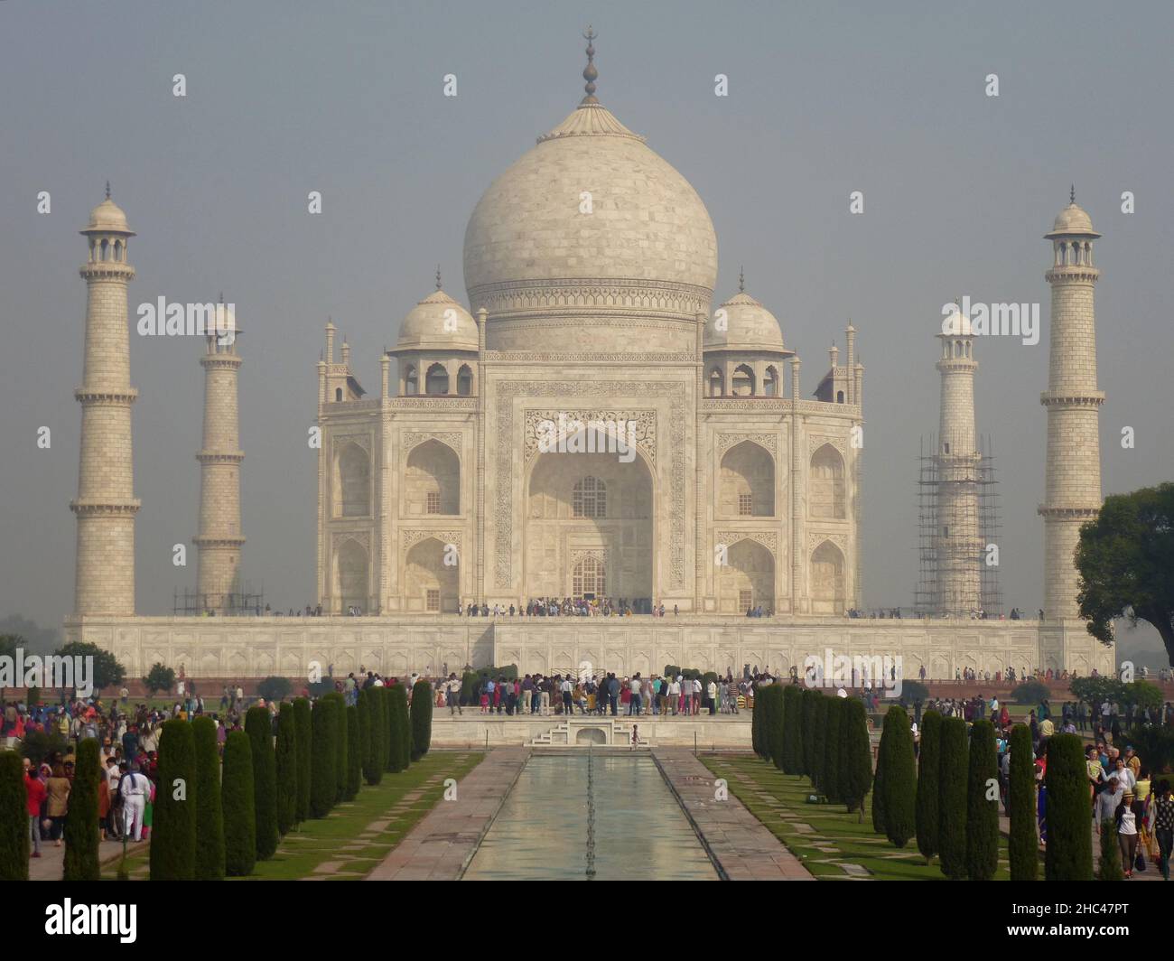 Beautiful Taj Mahal in Agra Stock Photo - Alamy