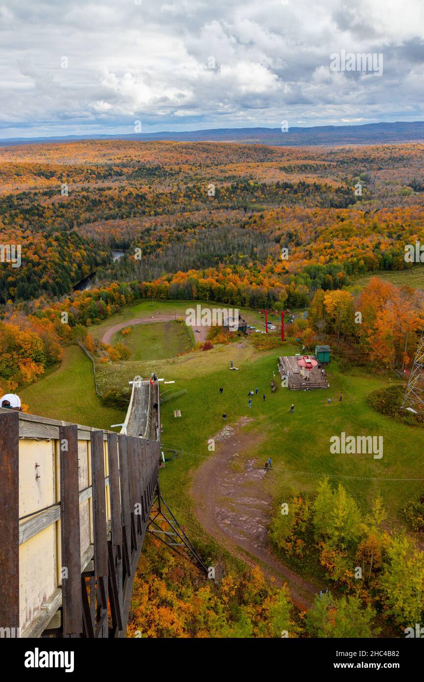 Vertical shot of the view from the Copper Peak in a park in Michigan ...
