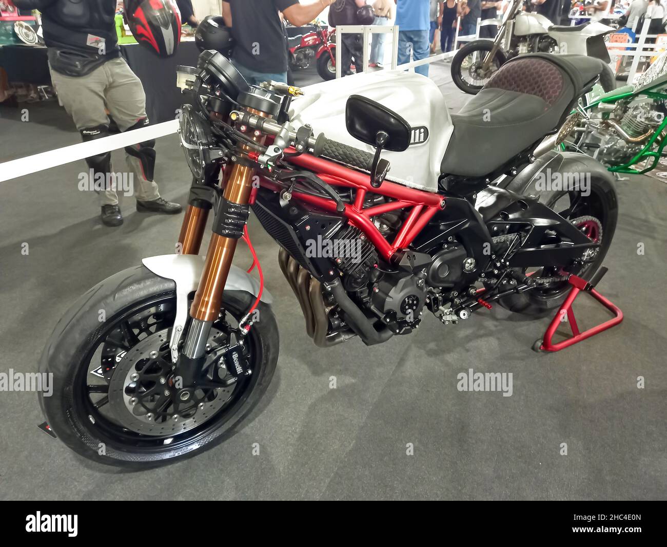 Italian motorcycle hi-res stock photography and images - Alamy