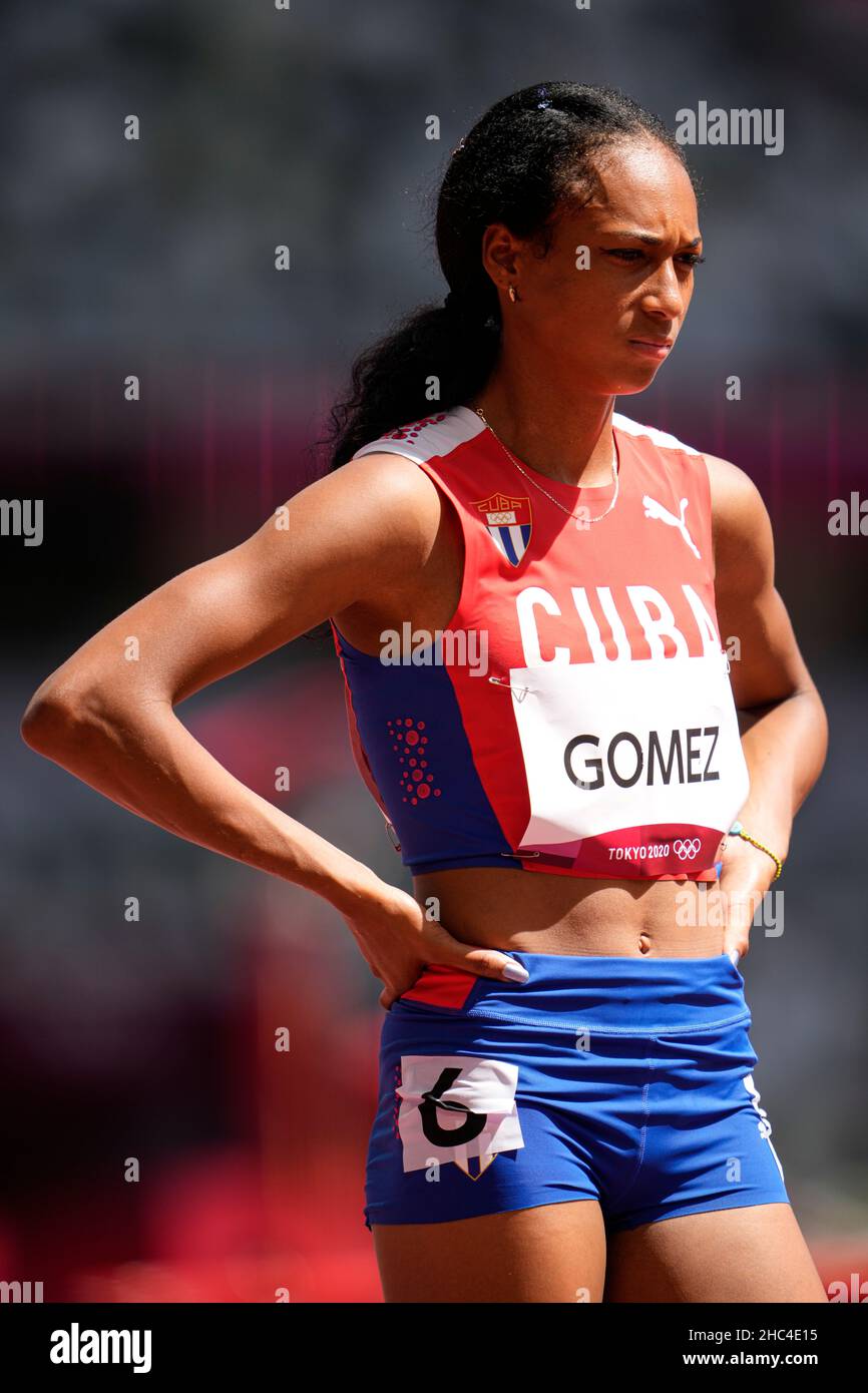 Roxana Gomez participating in the semi-final of the 400 meters of the ...
