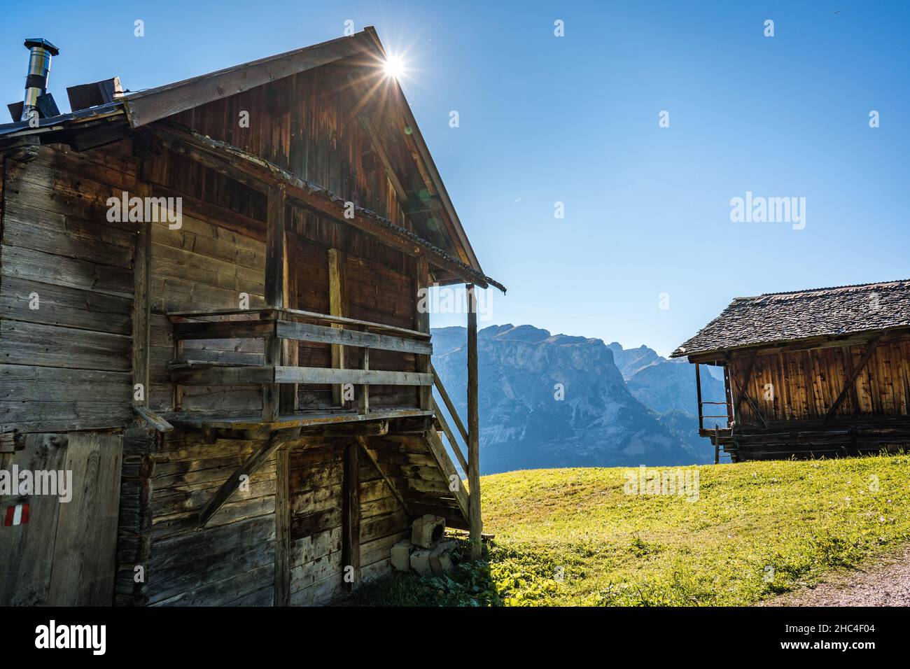 Old wood sun shining hi-res stock photography and images - Alamy