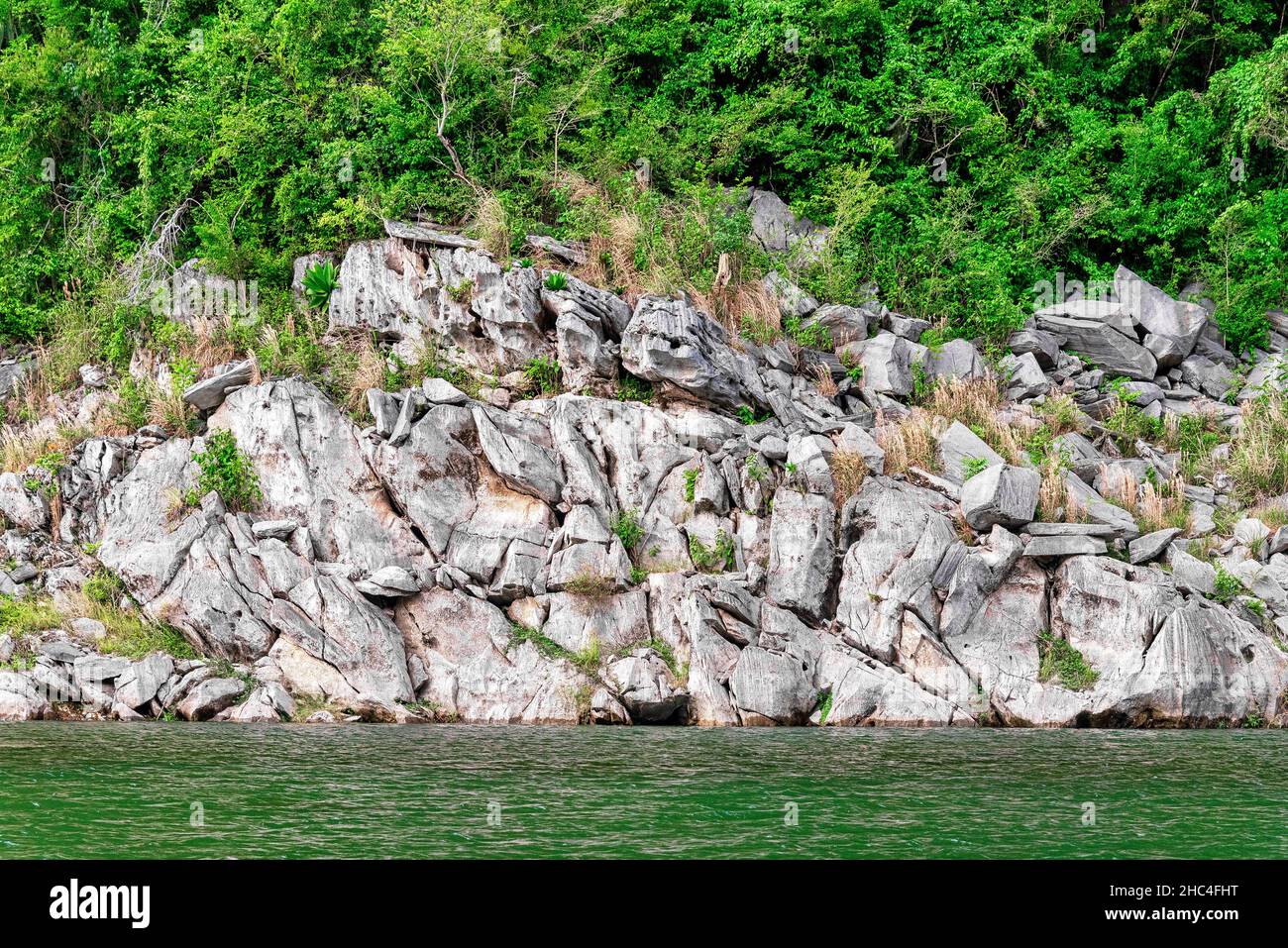 Scenics in Hanabanilla Natural Reserve Cuba Stock Photo - Alamy