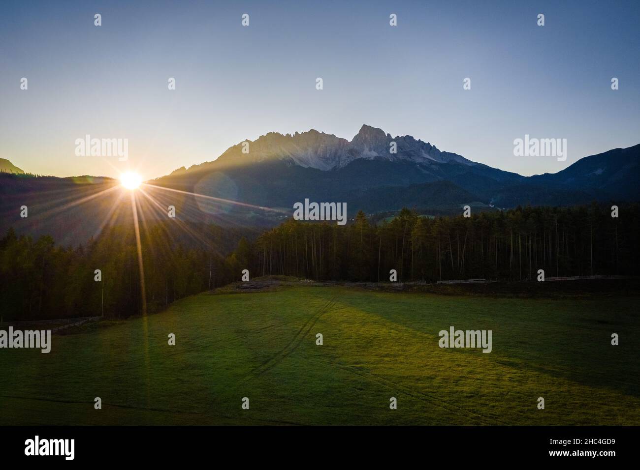 Good morning mountains hi-res stock photography and images - Alamy