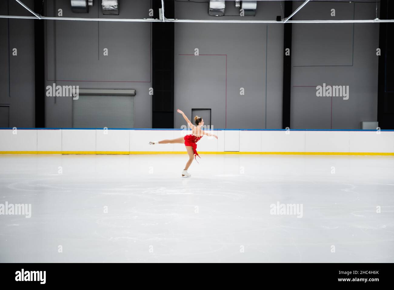 Figure Skating Camel Spin
