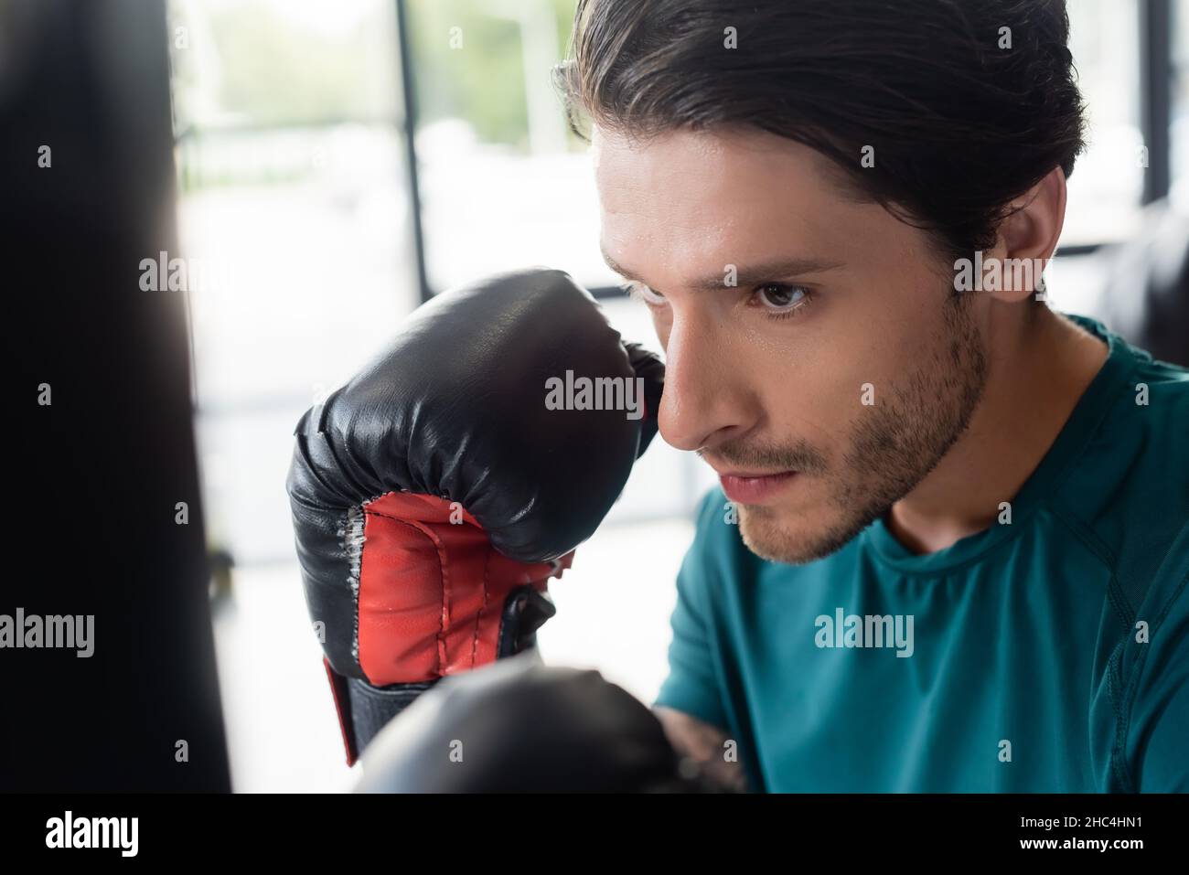Sportsman boxing blurred punching hi-res stock photography and images ...