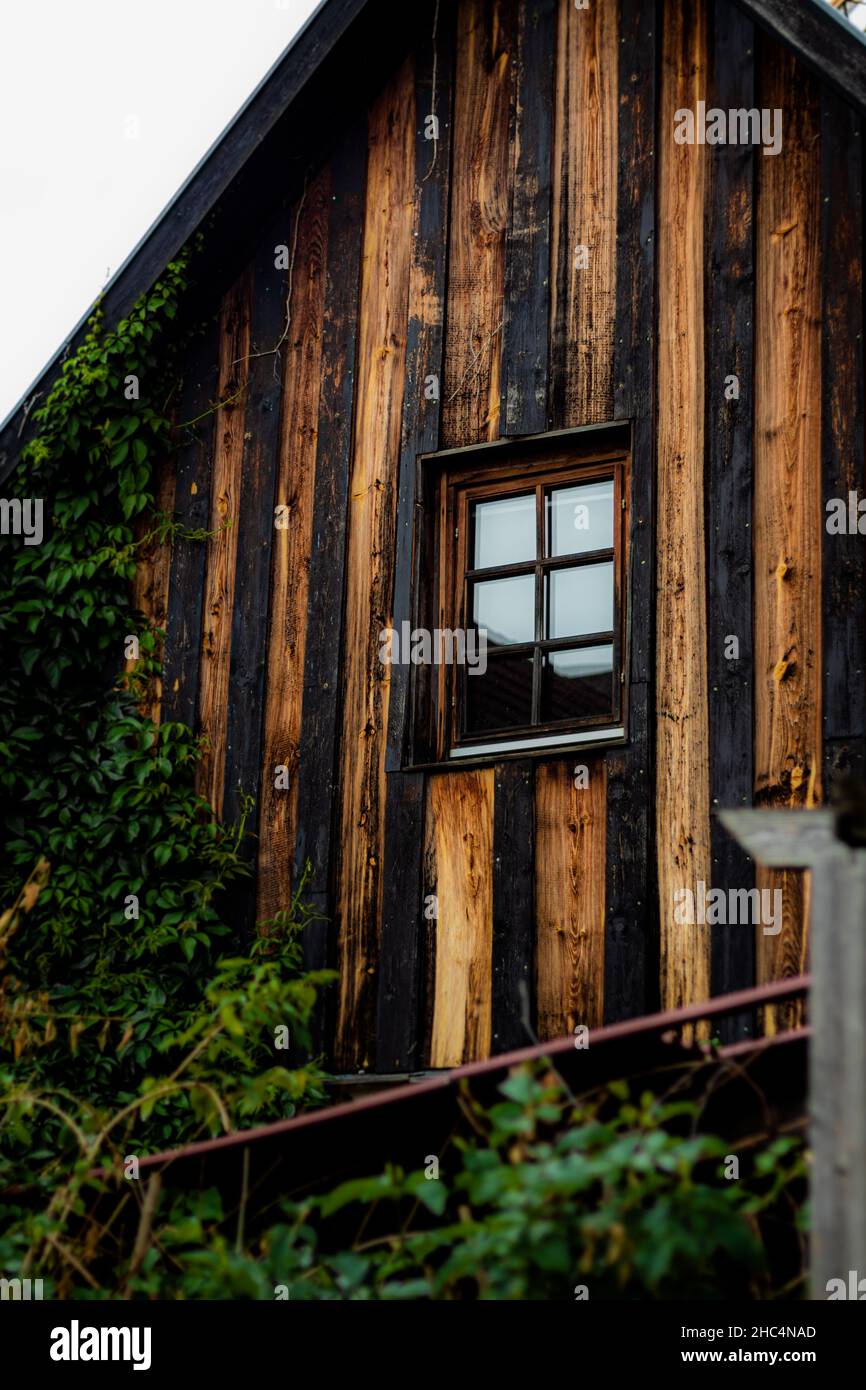 Vertical Log Cabin