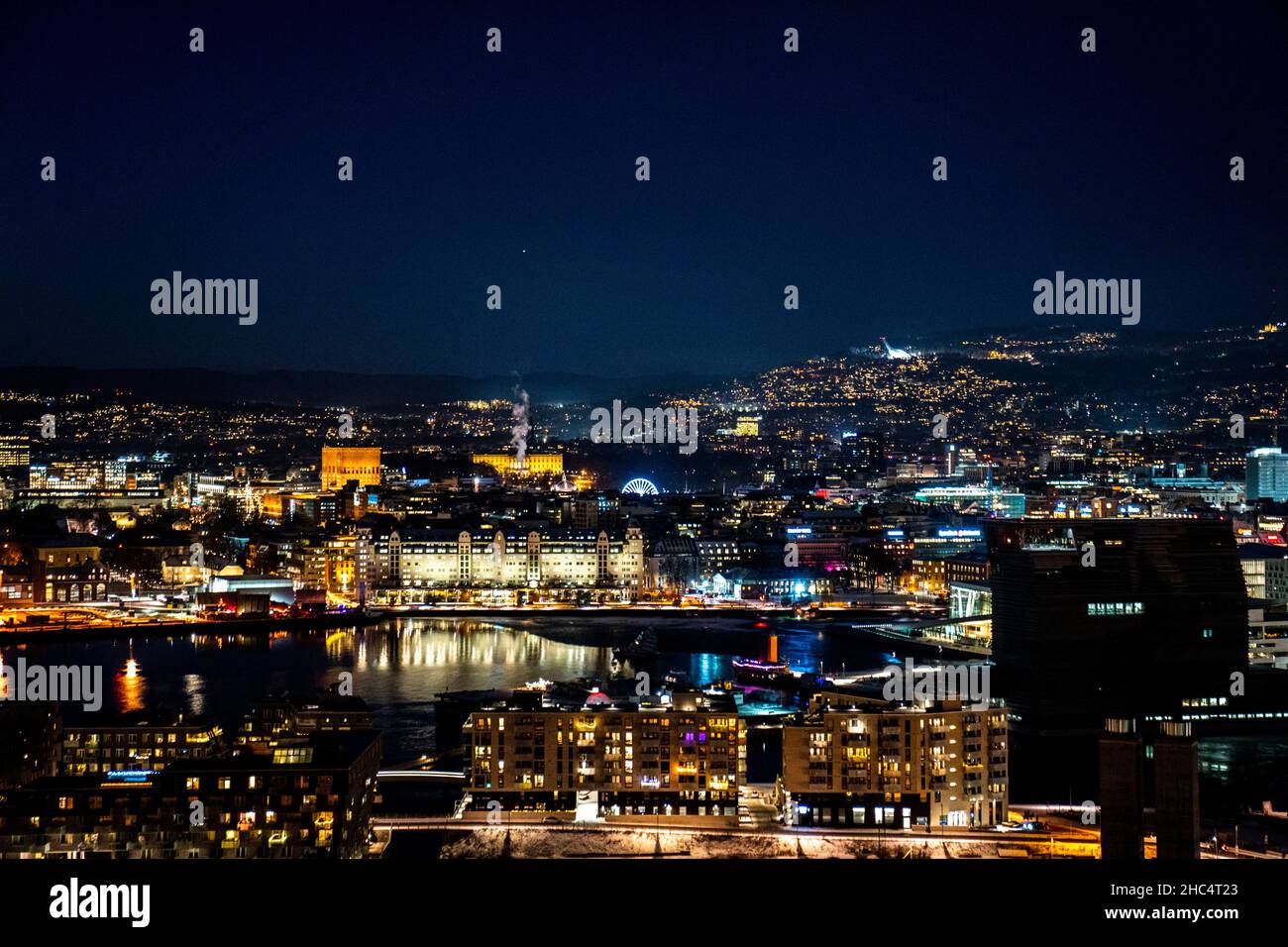 Oslo, Norway. 23rd Dec, 2021. Oslo 20211223.Oslo seen from Ekeberg, on ...