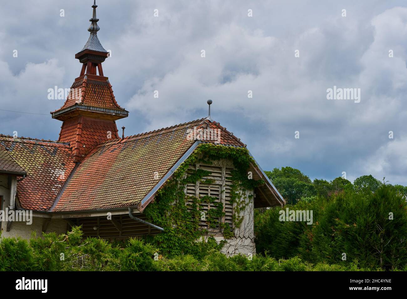 Architecture of Swiss countryside Stock Photo - Alamy