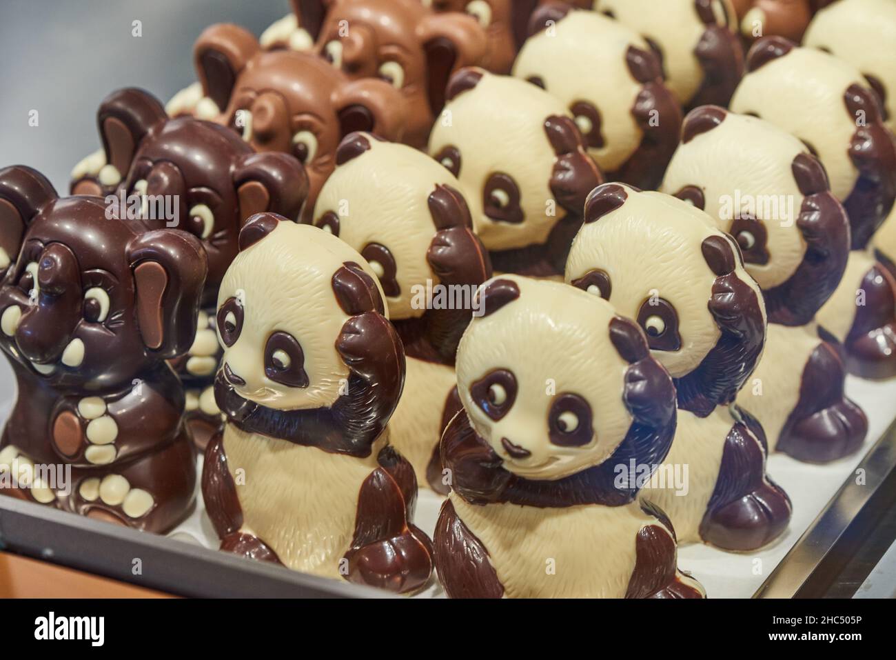 Visiting Maison Cailler shop in the chocolate museum in Broc ...