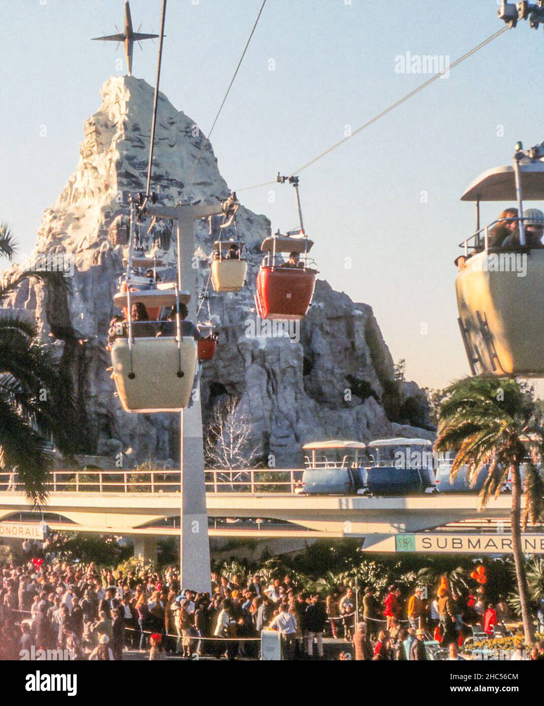 Cable car and mountain at Disneyland, Anaheim, California, 30th ...